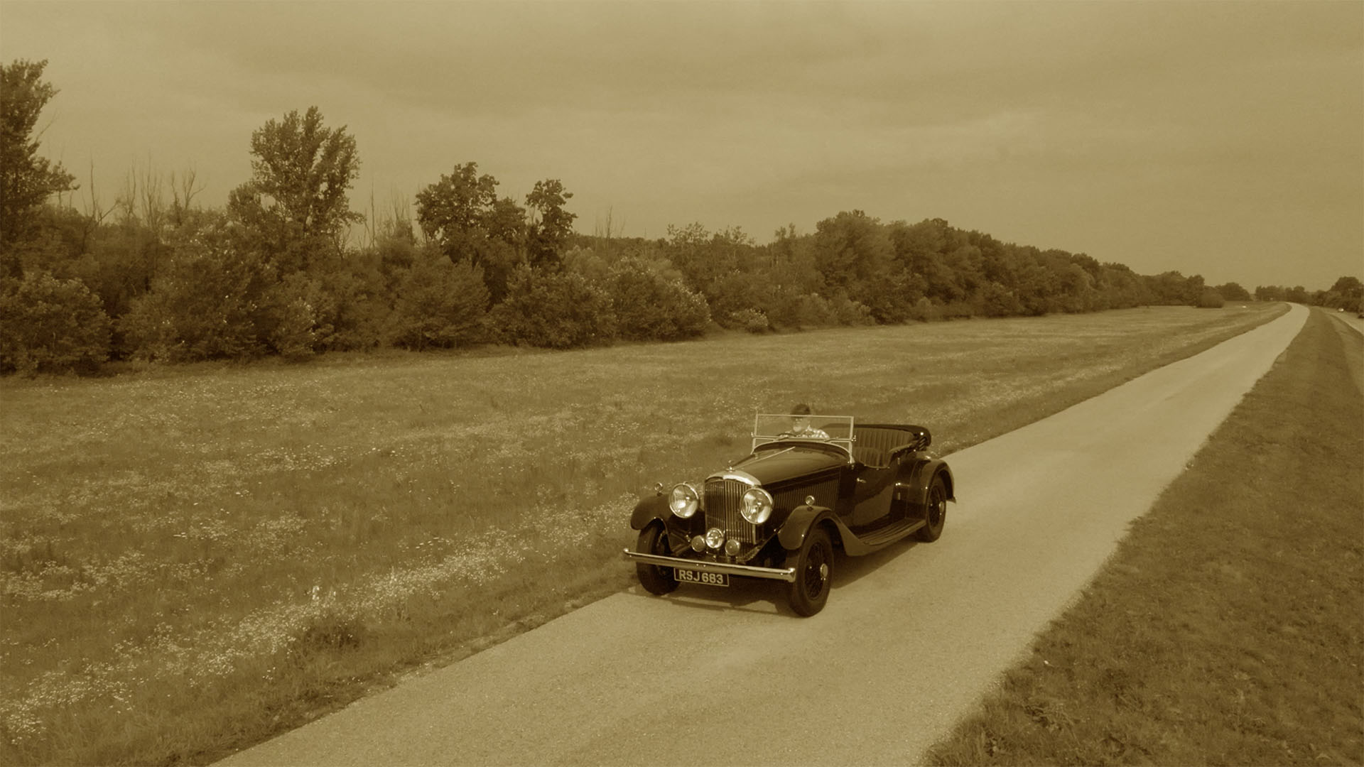 Domov - Veterány na predaj - Americke Autá - Car Classics Slovakia